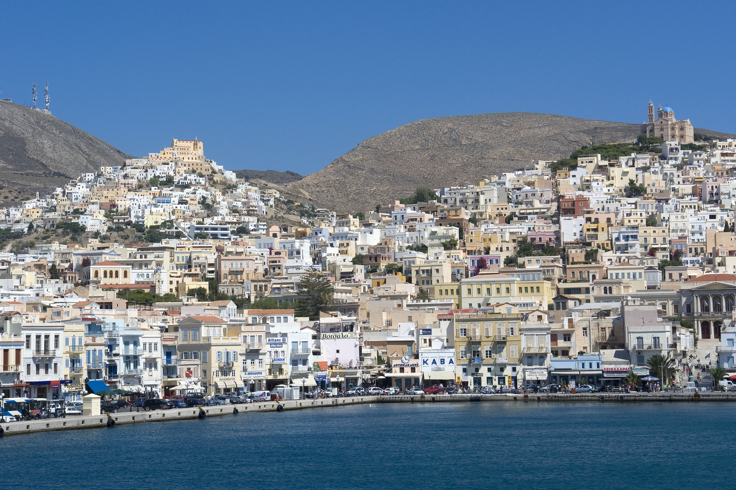 Σύρος, αξιοθέατα της Αρχόντισσας των Κυκλάδων | taxidologio